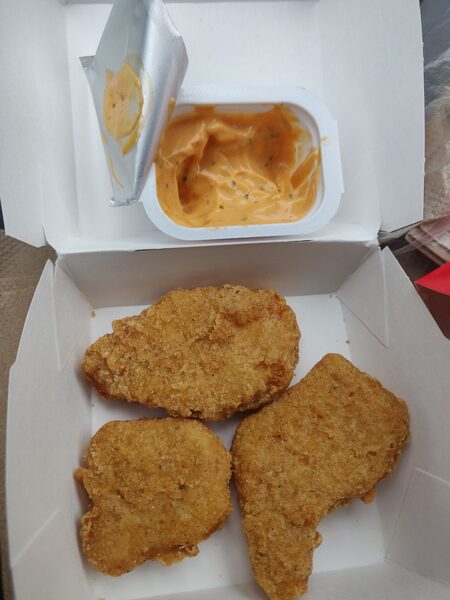[McDonalds] Ho Ho Hot Returns! Dec. Drops - Wk.4: 1) $5 Extra Value ...