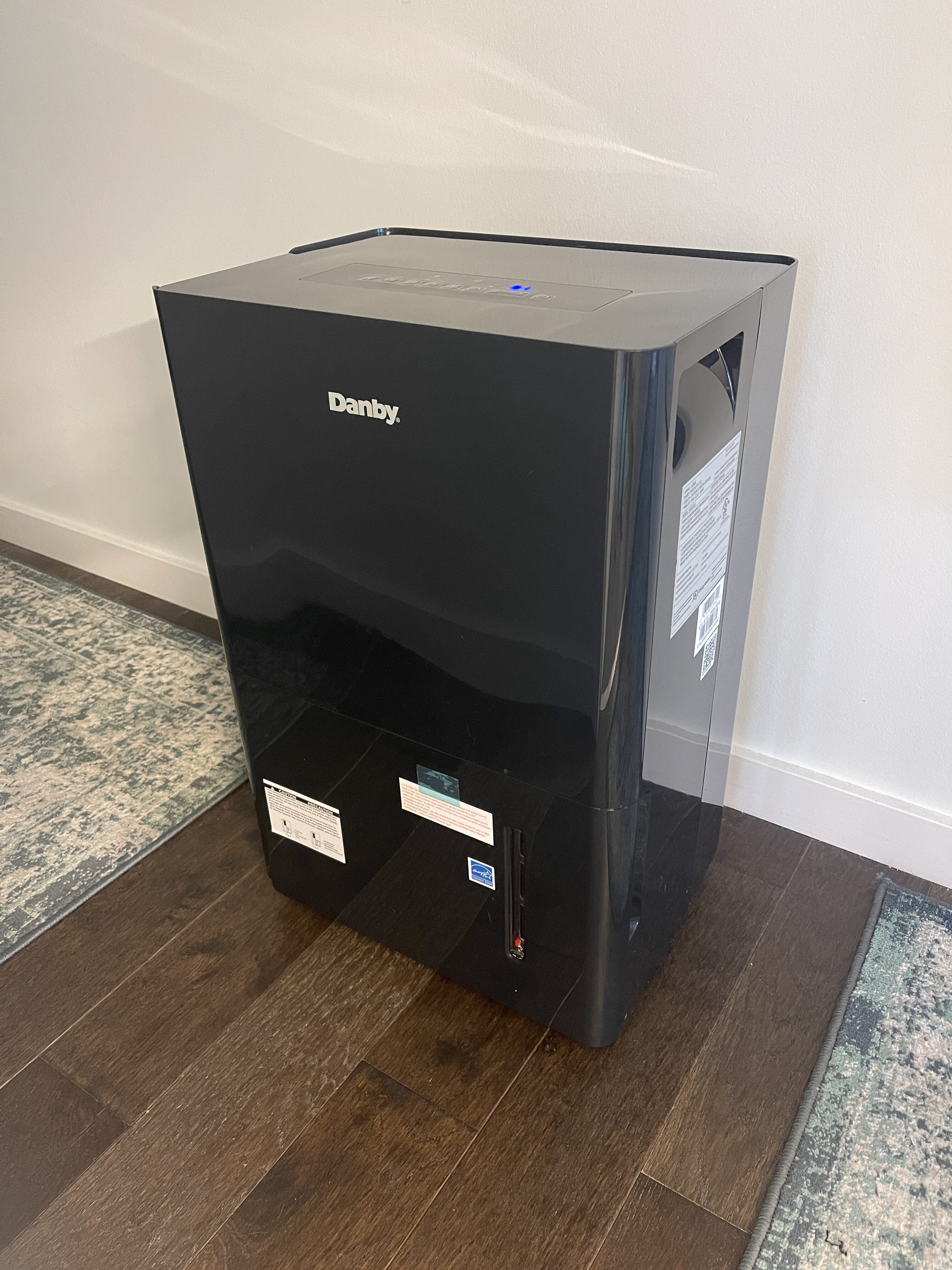 [Amazon.ca] Midea Cube 50 Pint Dehumidifier w WiFi Control for 4,500 Sq ...