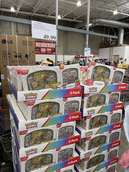[Costco] Pokemon Cards : 151 Zapdox and alakazam box : $50 ...