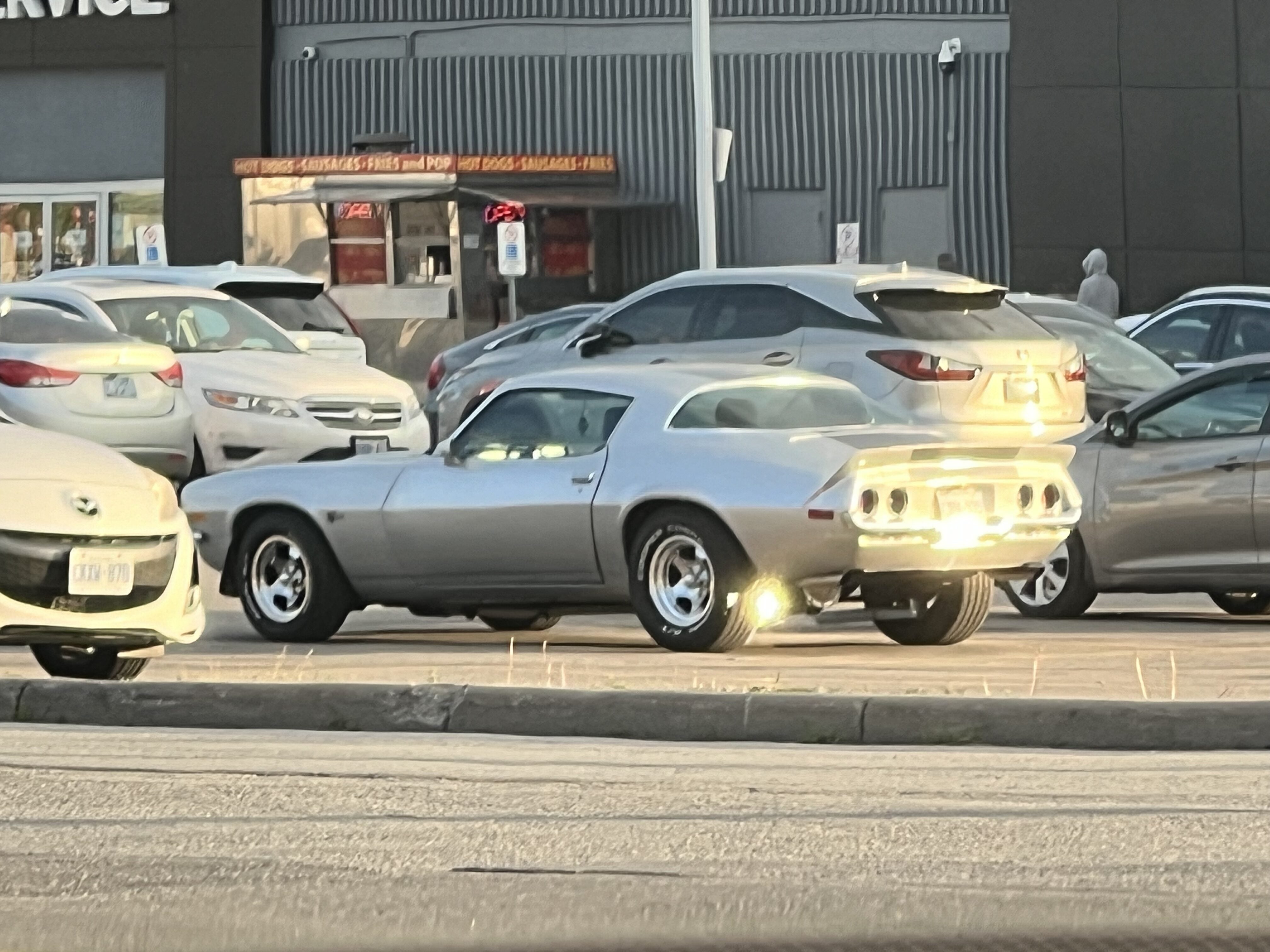 What old non-classic/collectible/prestige car did you see today? - Page ...