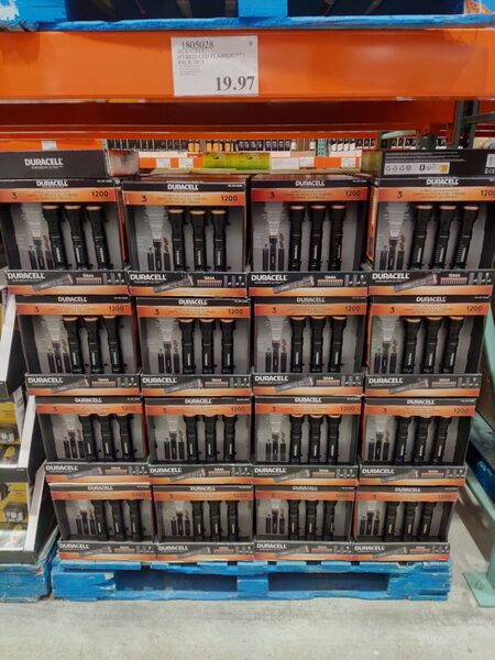 [Costco] 3 packs Duracell hybrid led flashlights 1200 lumens $19.97 ...