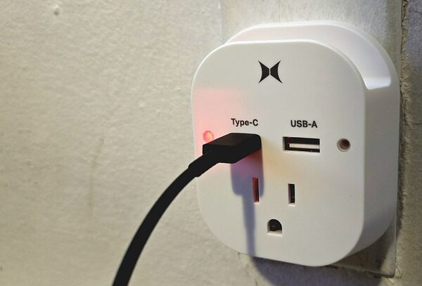 [Dollarama] TYLT 20W USB-C fast charger $5 (Dollarama) YMMV ...