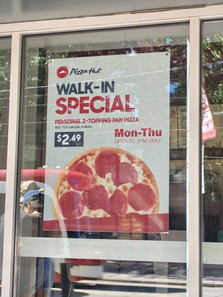[Pizza Hut] Pizza Hut $2.49 Personal Pan (2 toppings) (Mon-Thu) (in ...